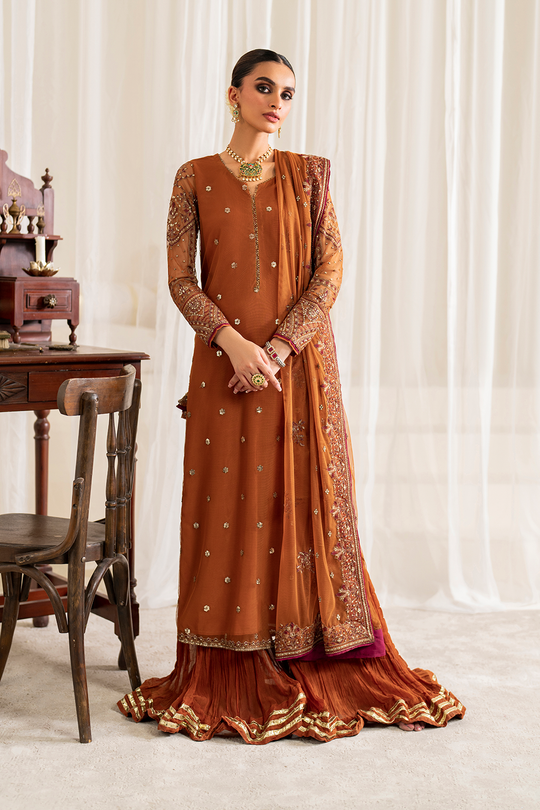 Elevate Your Wardrobe with Ready-to-Wear Collection | Iznik Global