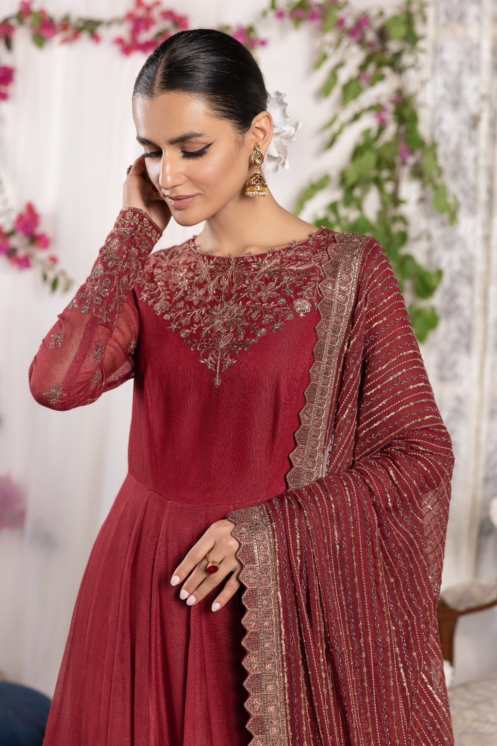 IP-167 - Poinsettia – Iznik Global